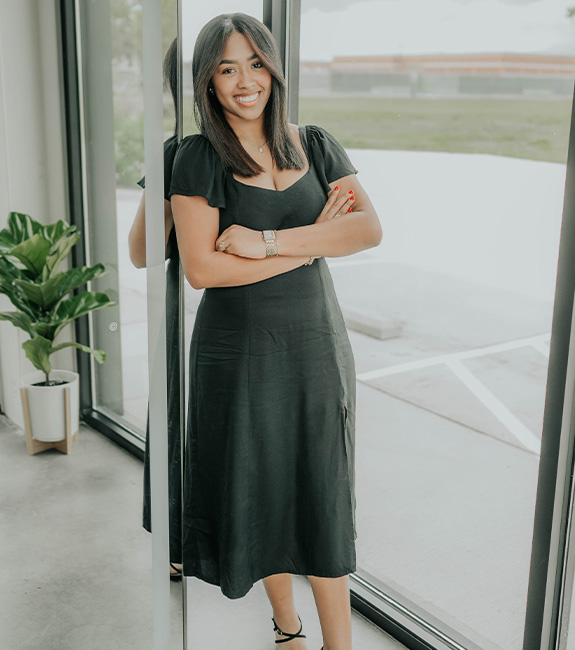 Salon Avenue Team | Blonding & Hair Extension Stylists in League City, TX